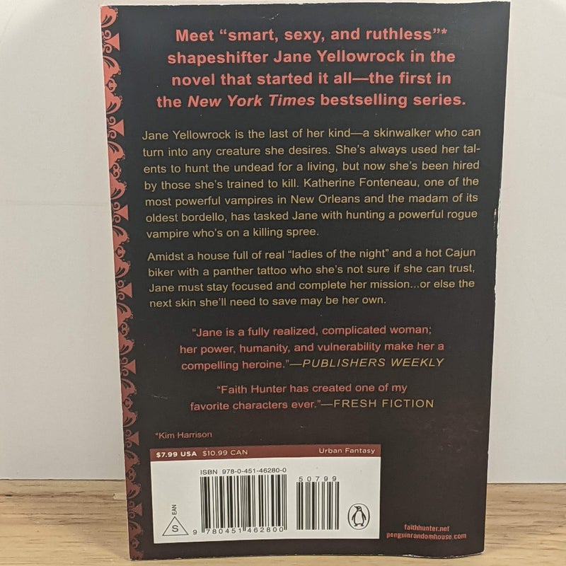 Skinwalker by Faith Hunter, Paperback | Pangobooks