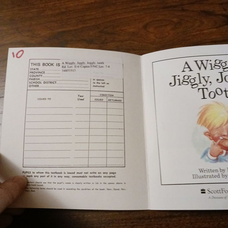 A Wiggly, Jiggly, Joggly Tooth by Pearson Learning Staff, Paperback ...