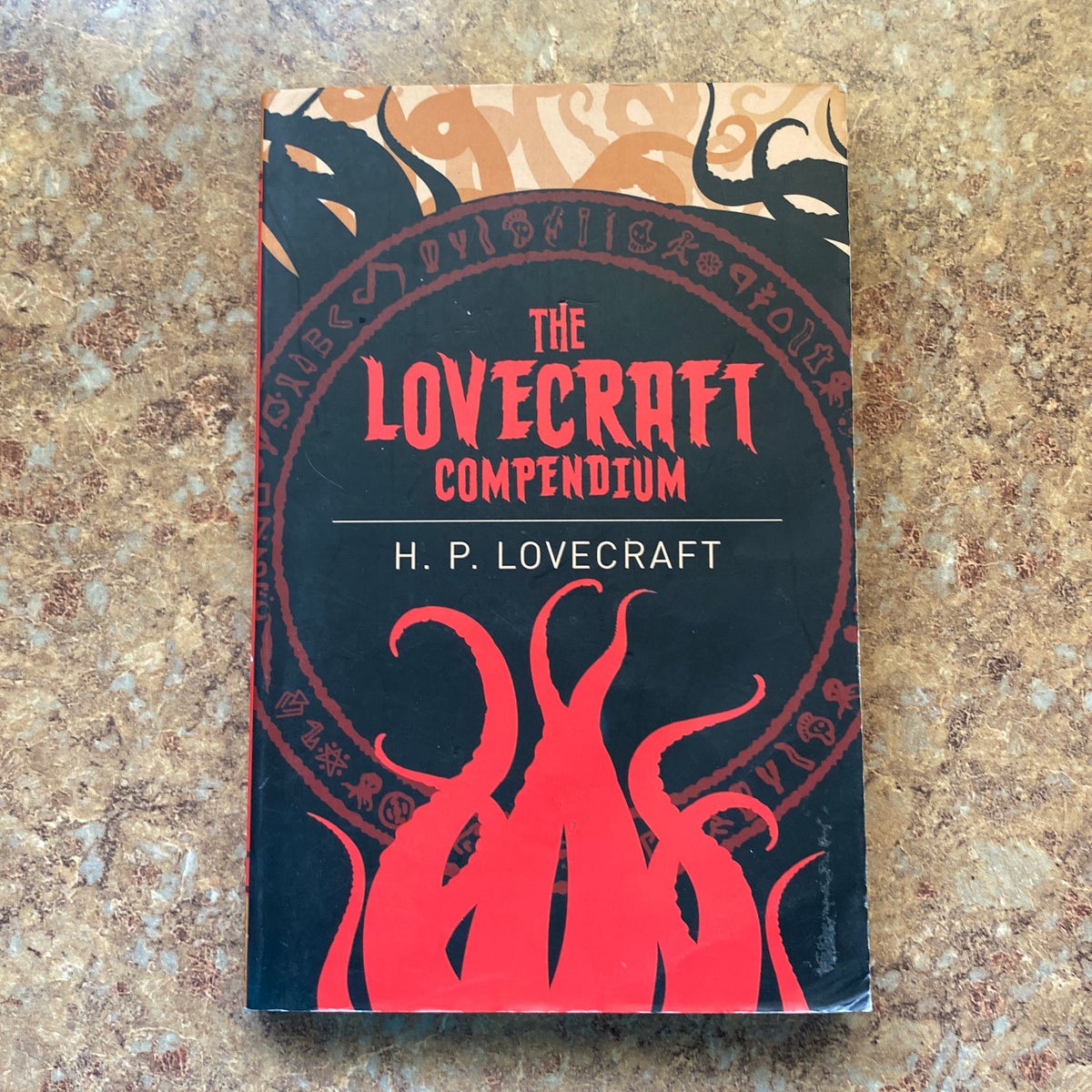 The Lovecraft Compendium by Howard Phillips Lovecraft