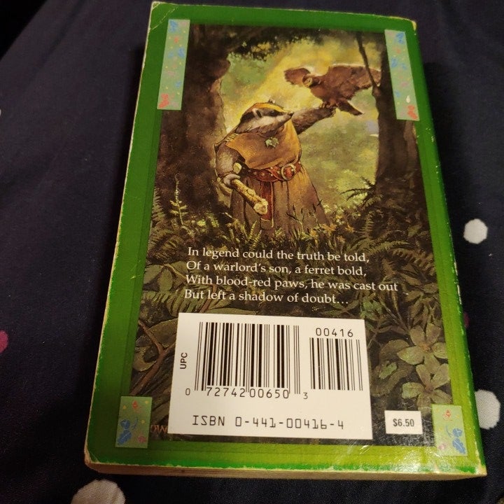 The Outcast of Redwall by Brian Jacques, Paperback | Pangobooks