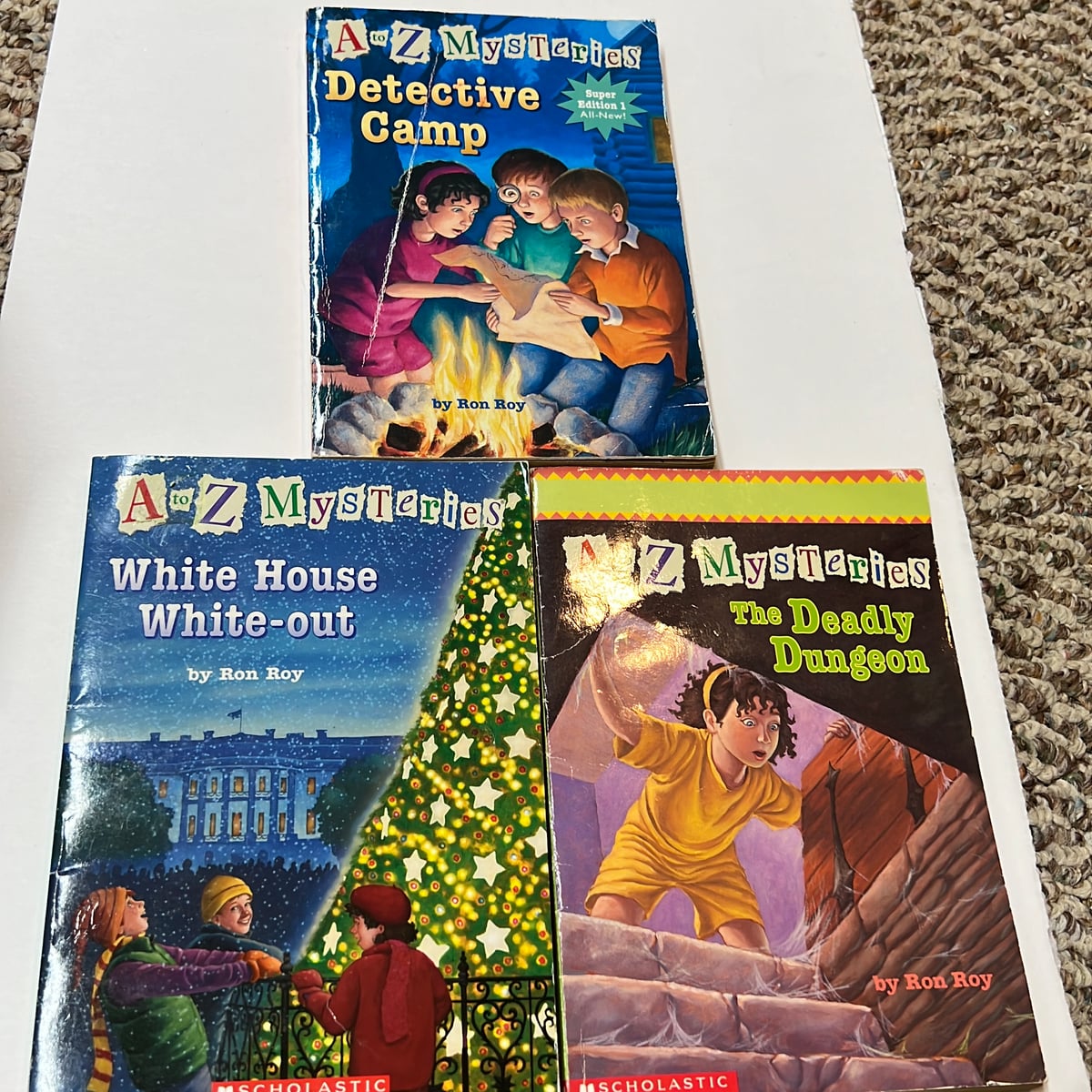 A to Z Mysteries Super Edition 1: Detective Camp by Ron Roy