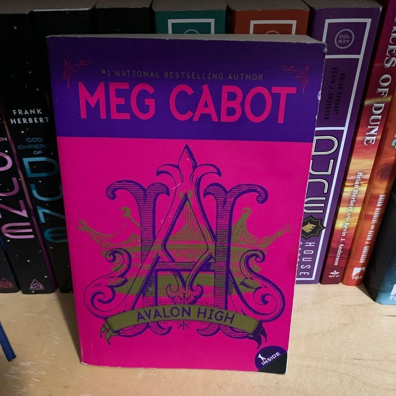 Avalon High by Meg Cabot