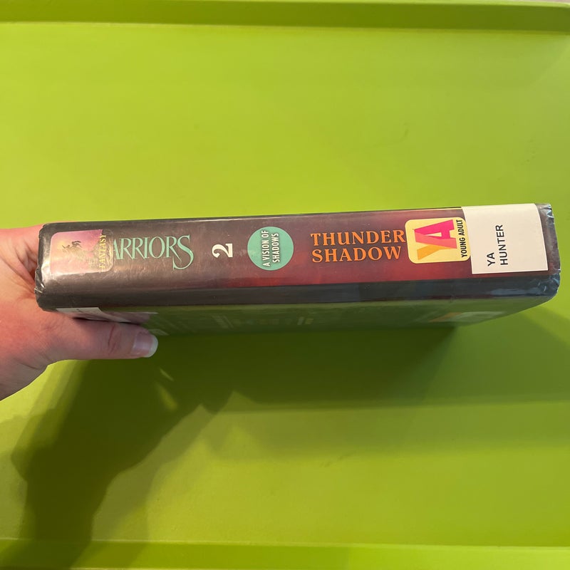 Warriors: a Vision of Shadows #2: Thunder and Shadow