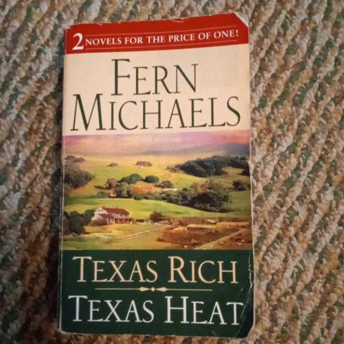 Texas Rich and Texas Heat by Fern Michaels