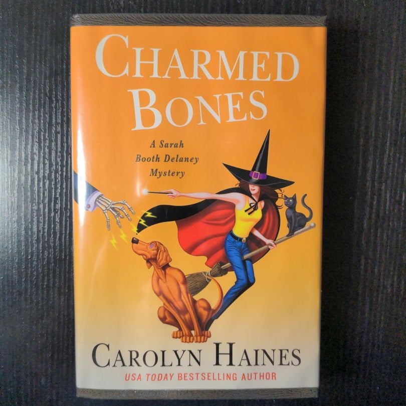 Charmed Bones by Carolyn Haines, Hardcover | Pangobooks