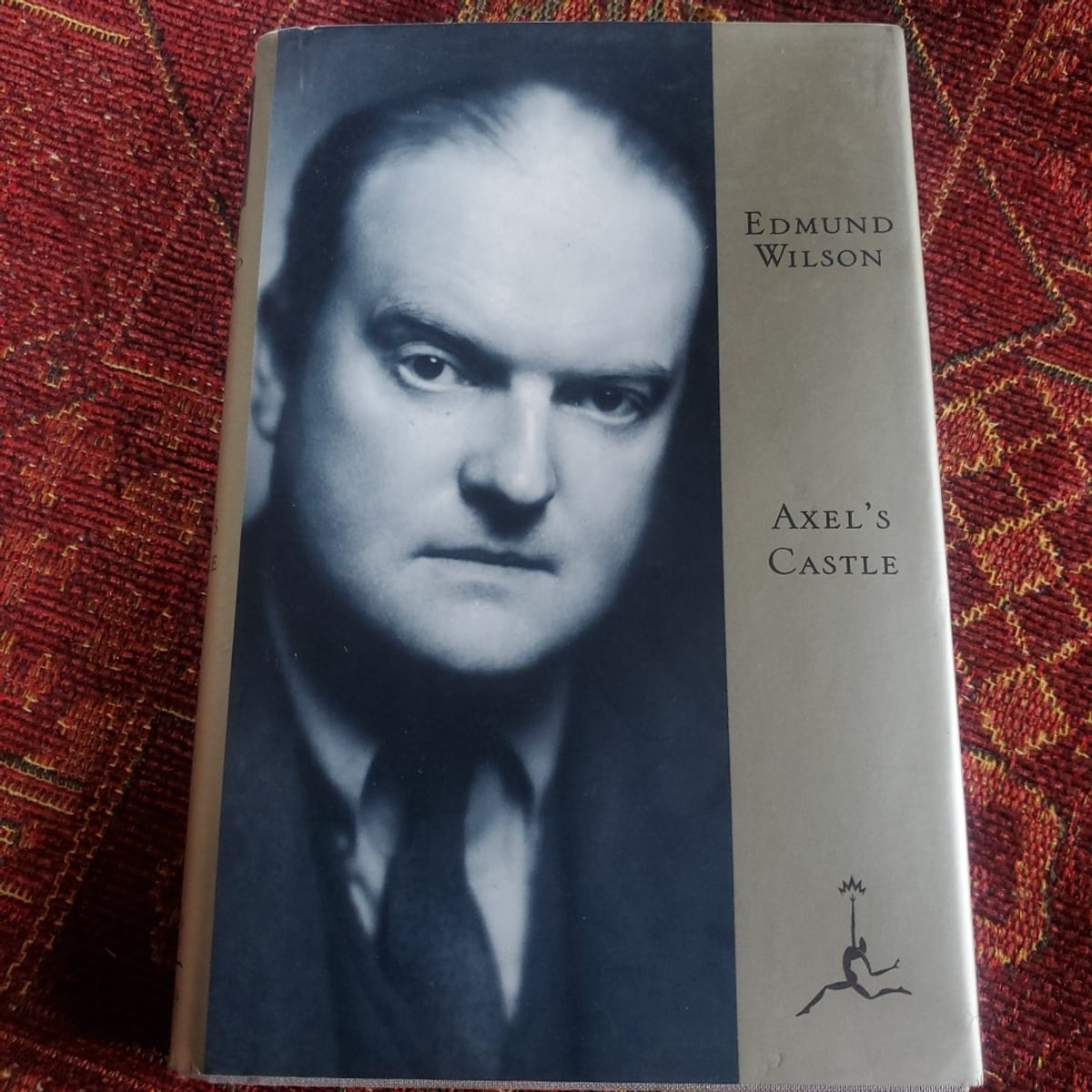 Axel's Castle by Edmund Wilson