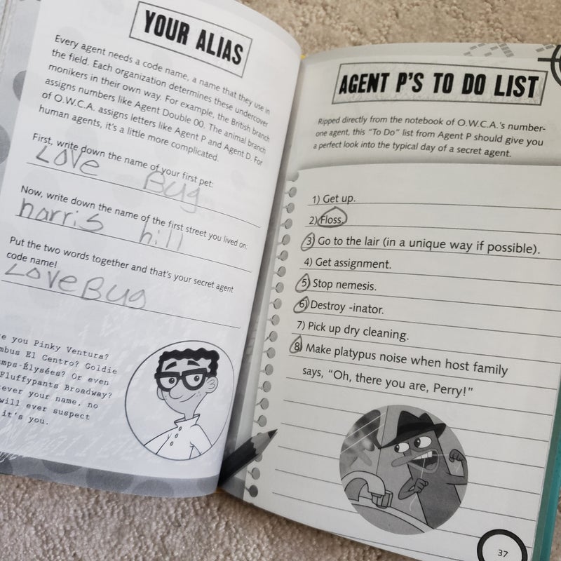 Phineas and Ferb Agent P's Guide to Fighting Evil by Disney Books ...