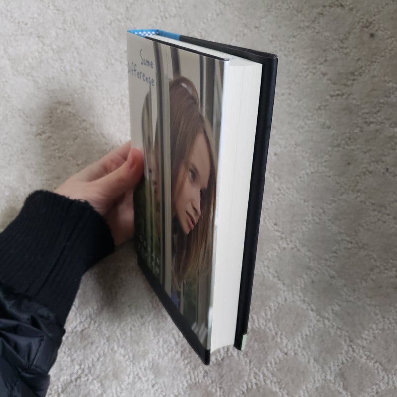 Same Difference by Siobhan Vivian