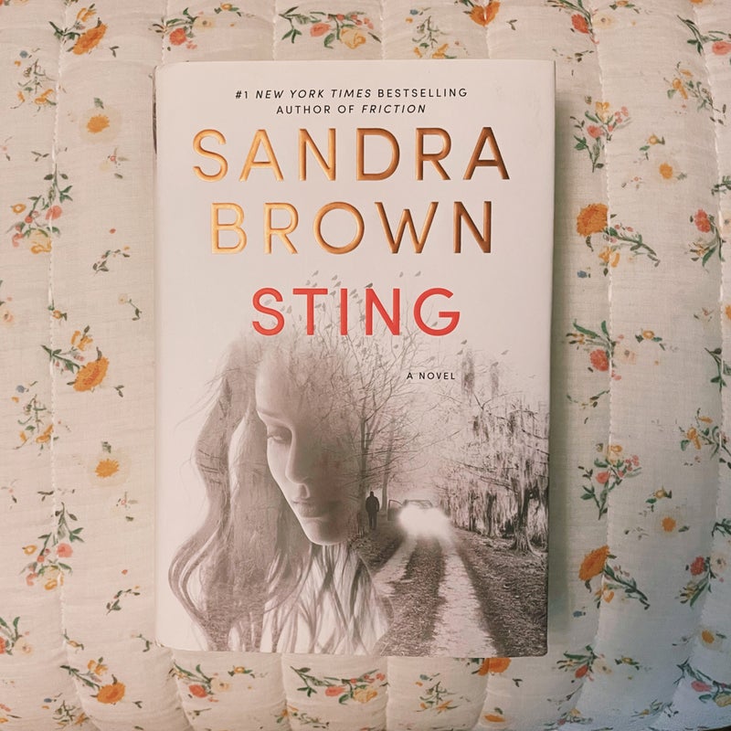 Sting by Sandra Brown, Hardcover | Pangobooks