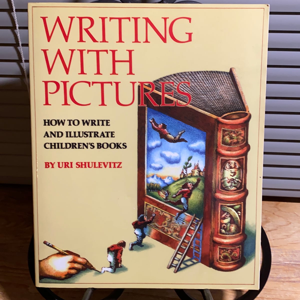 Writing with Pictures by Uri Shulevitz