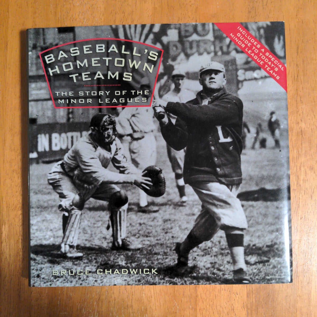 Baseball's Hometown Teams by Bruce Chadwick