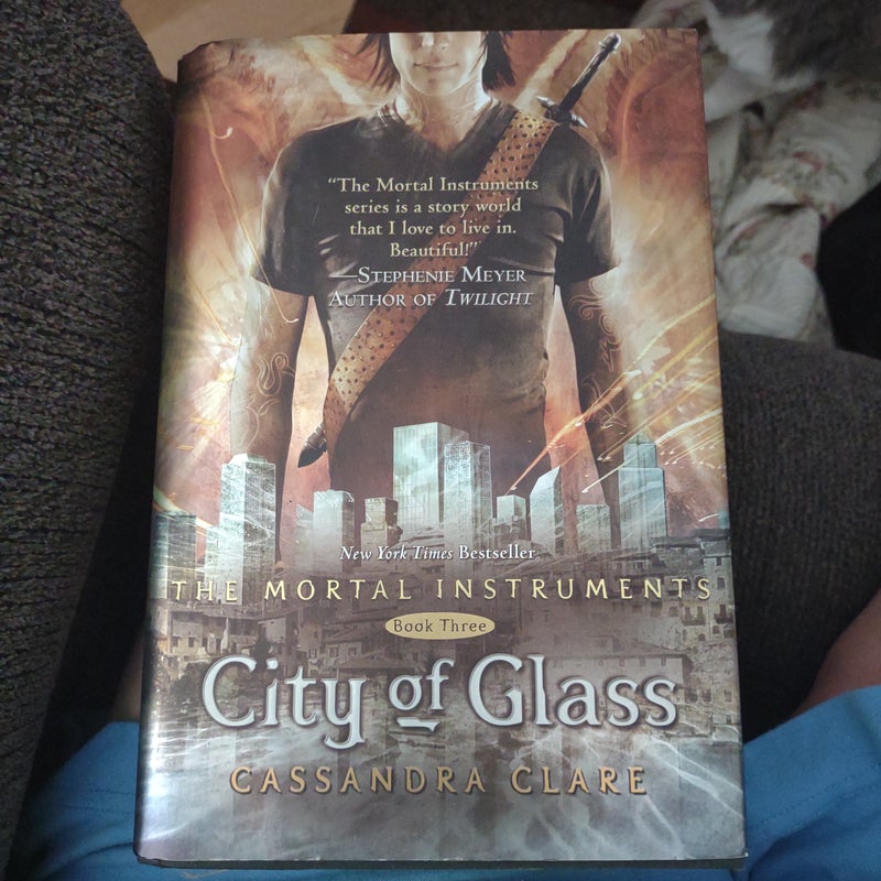 City of Glass by Cassandra Clare, Hardcover | Pangobooks