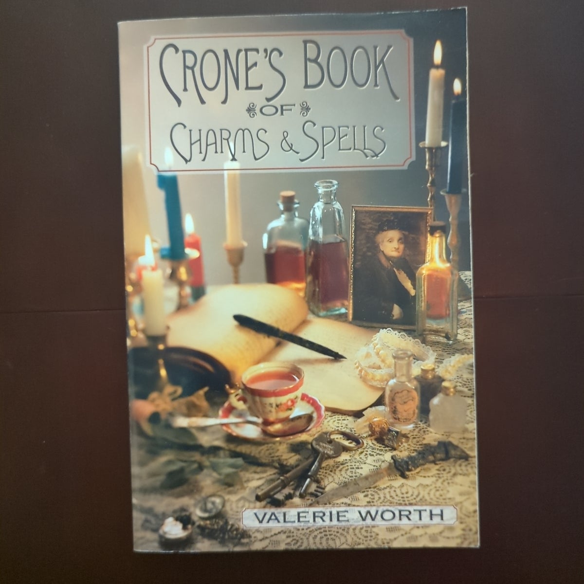 Crone's Book of Charms and Spells by Valerie Worth, Paperback | Pangobooks