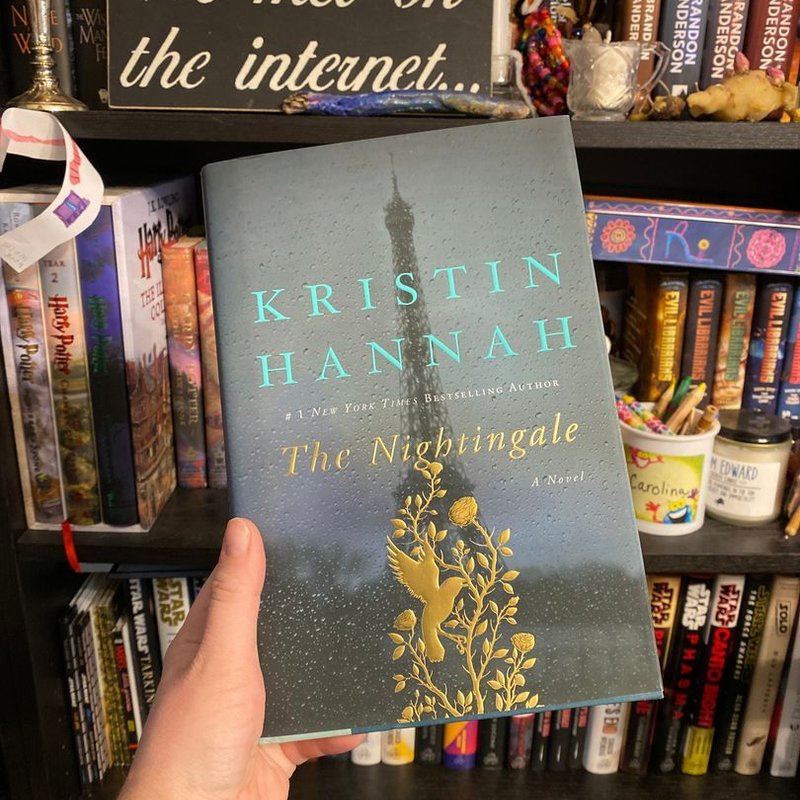 The Nightingale by Kristin Hannah, Hardcover | Pangobooks