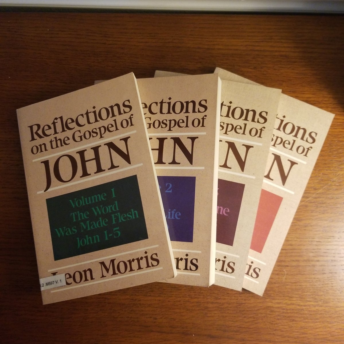 Reflections on the Gospel of John by Leon Morris