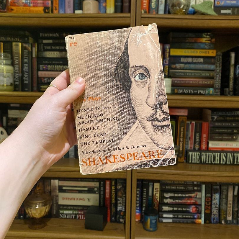 Shakespeare Five Plays by William Shakespeare, Paperback | Pangobooks