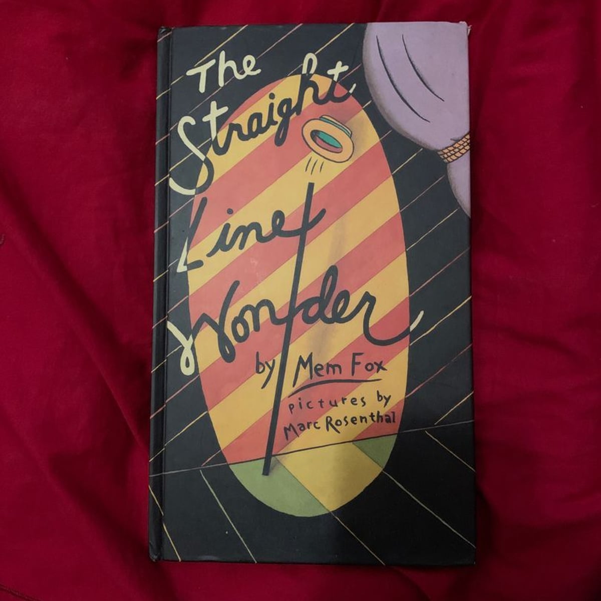 The Straight Line Wonder by Mem Fox
