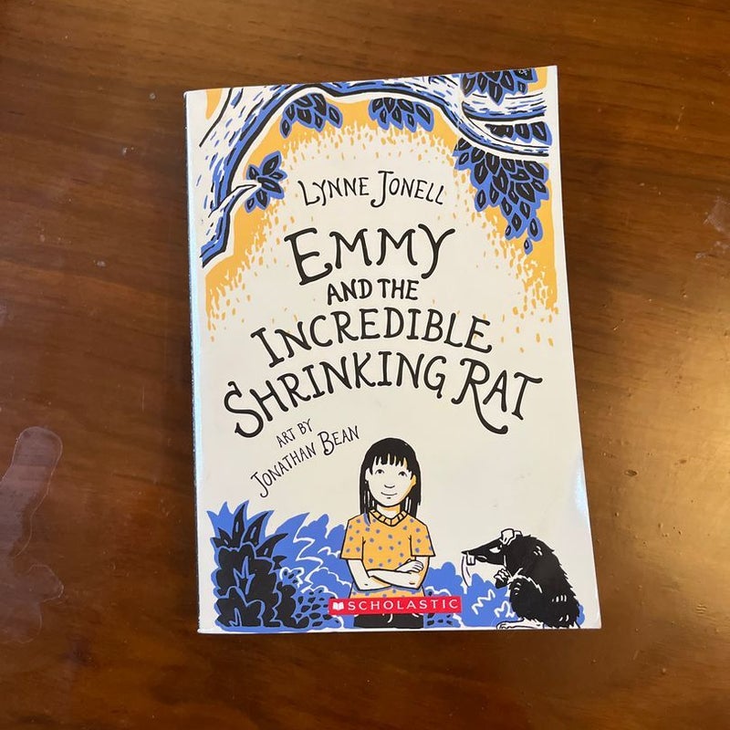 Emmy and the Incredible Shrinking Rat by Lynne Jonell