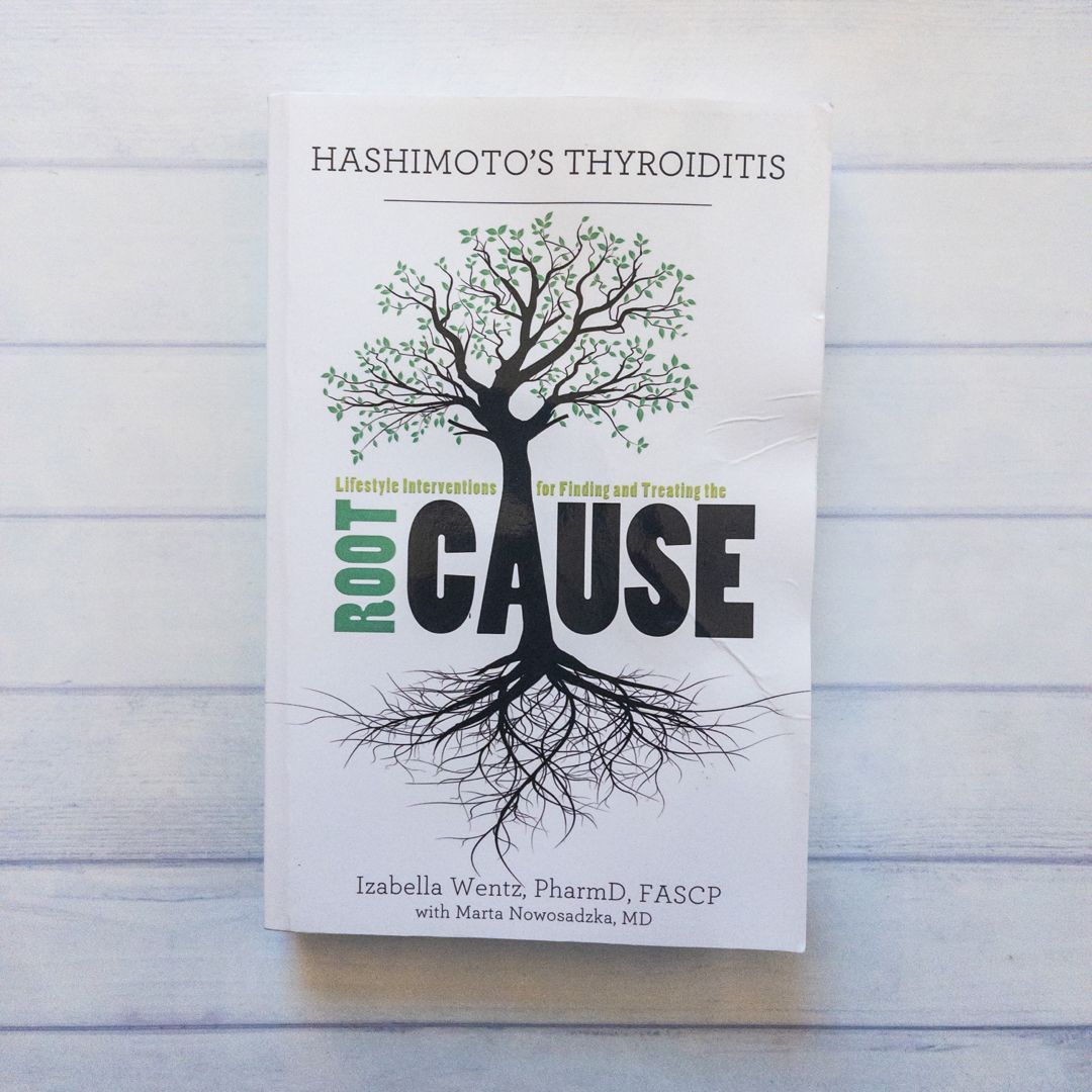 Hashimoto's Thyroiditis by Izabella Wentz, Marta Nowosadzka