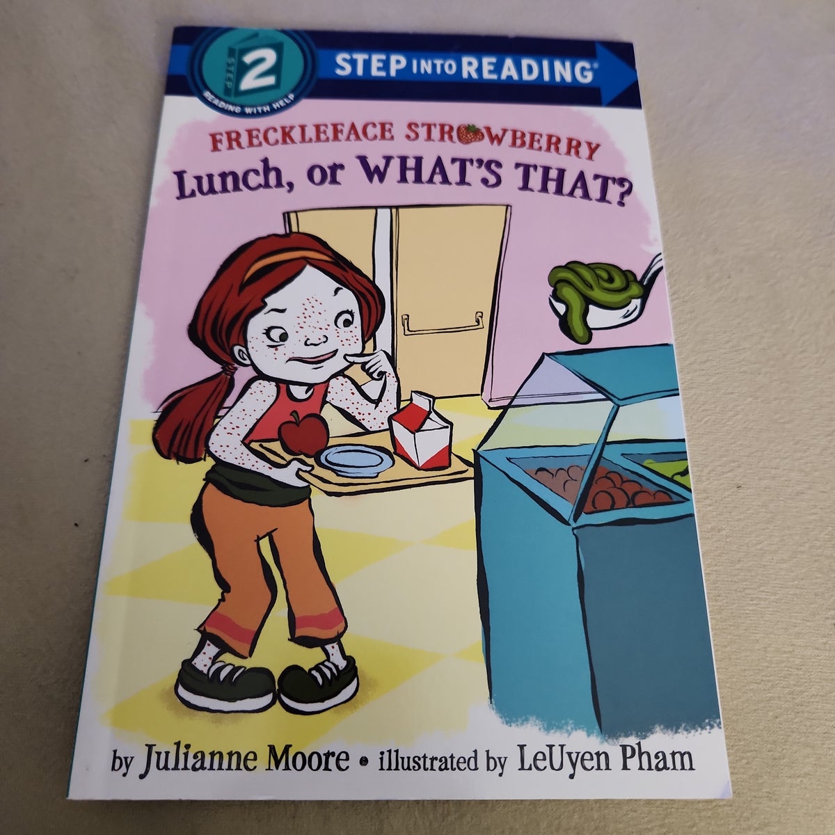 Freckleface Strawberry: Lunch, or What's That? by Julianne Moore