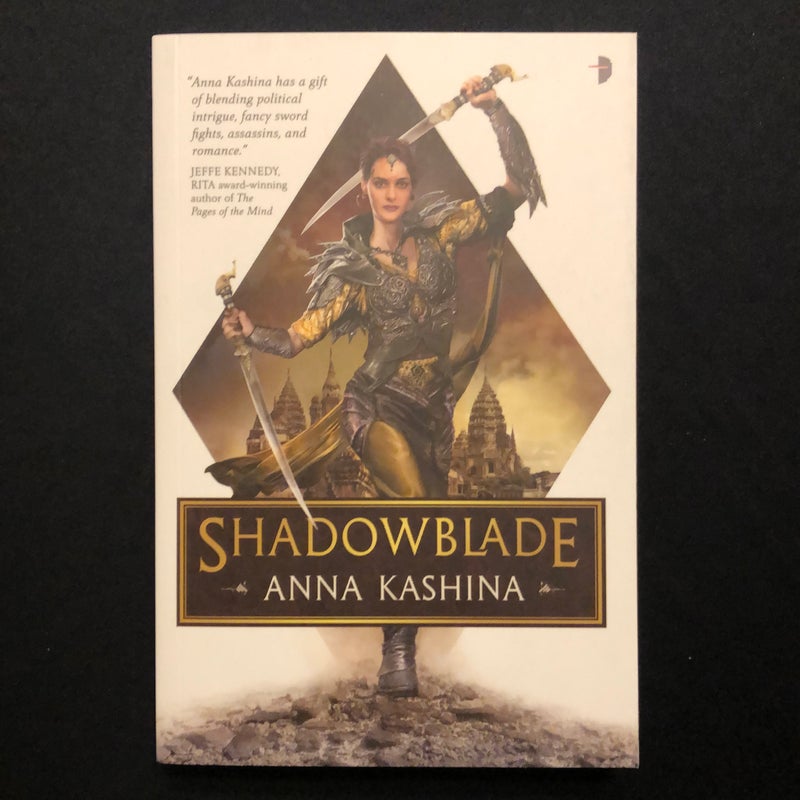Shadowblade by Anna Kashina, Paperback | Pangobooks