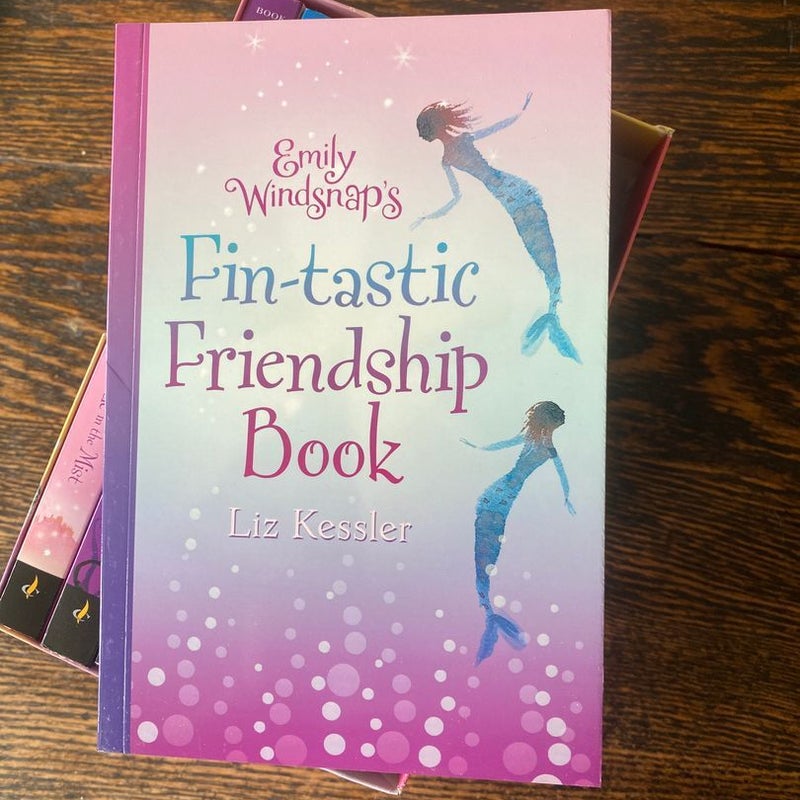 Emily Windsnap by Liz Kessler, Paperback | Pangobooks