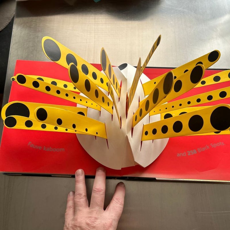 600 Black Spots by David A. Carter