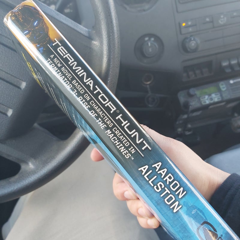 Terminator Hunt by Aaron Allston, Hardcover | Pangobooks