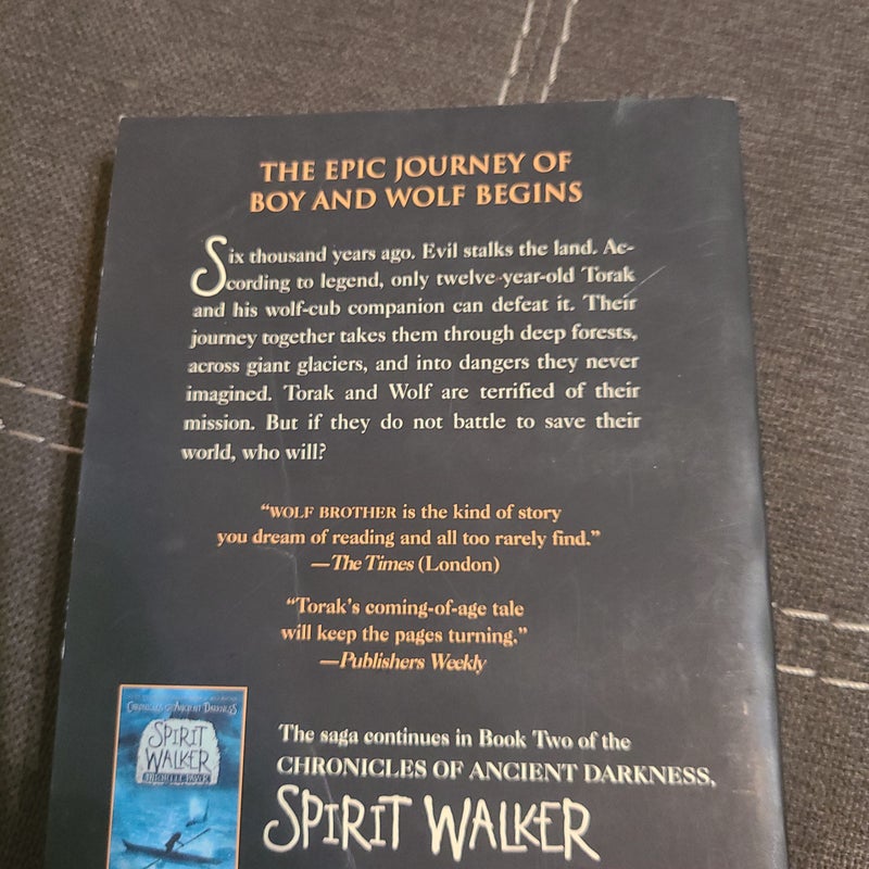 Wolf Brother, Book One: Chronicles of Ancient Darkness