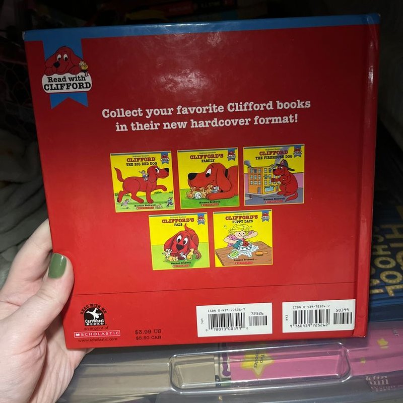 Clifford the Small Red Puppy by Norman Bridwell