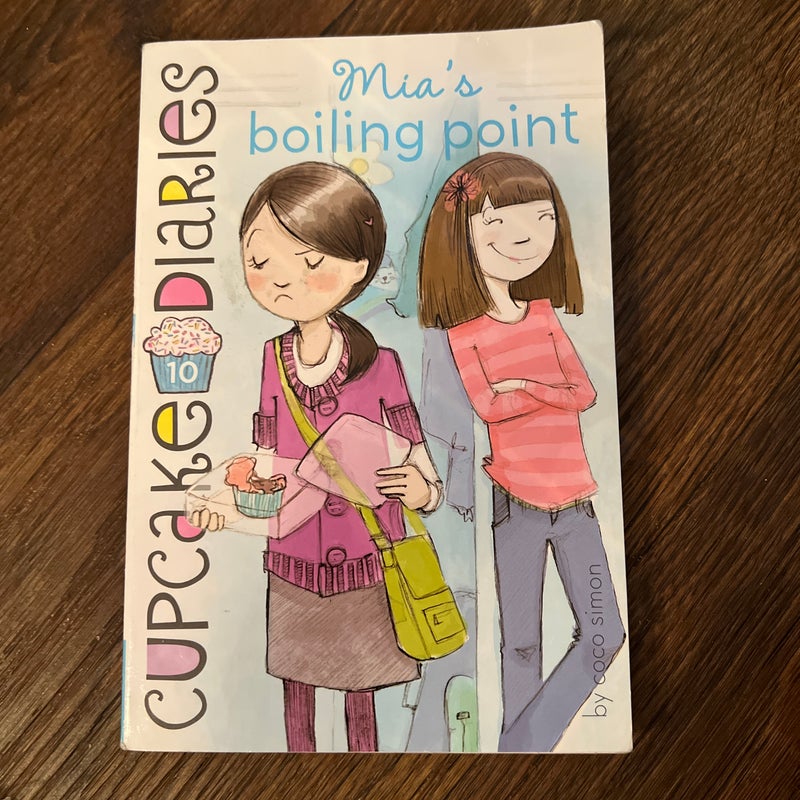 Mia's Boiling Point by Coco Simon, Paperback | Pangobooks