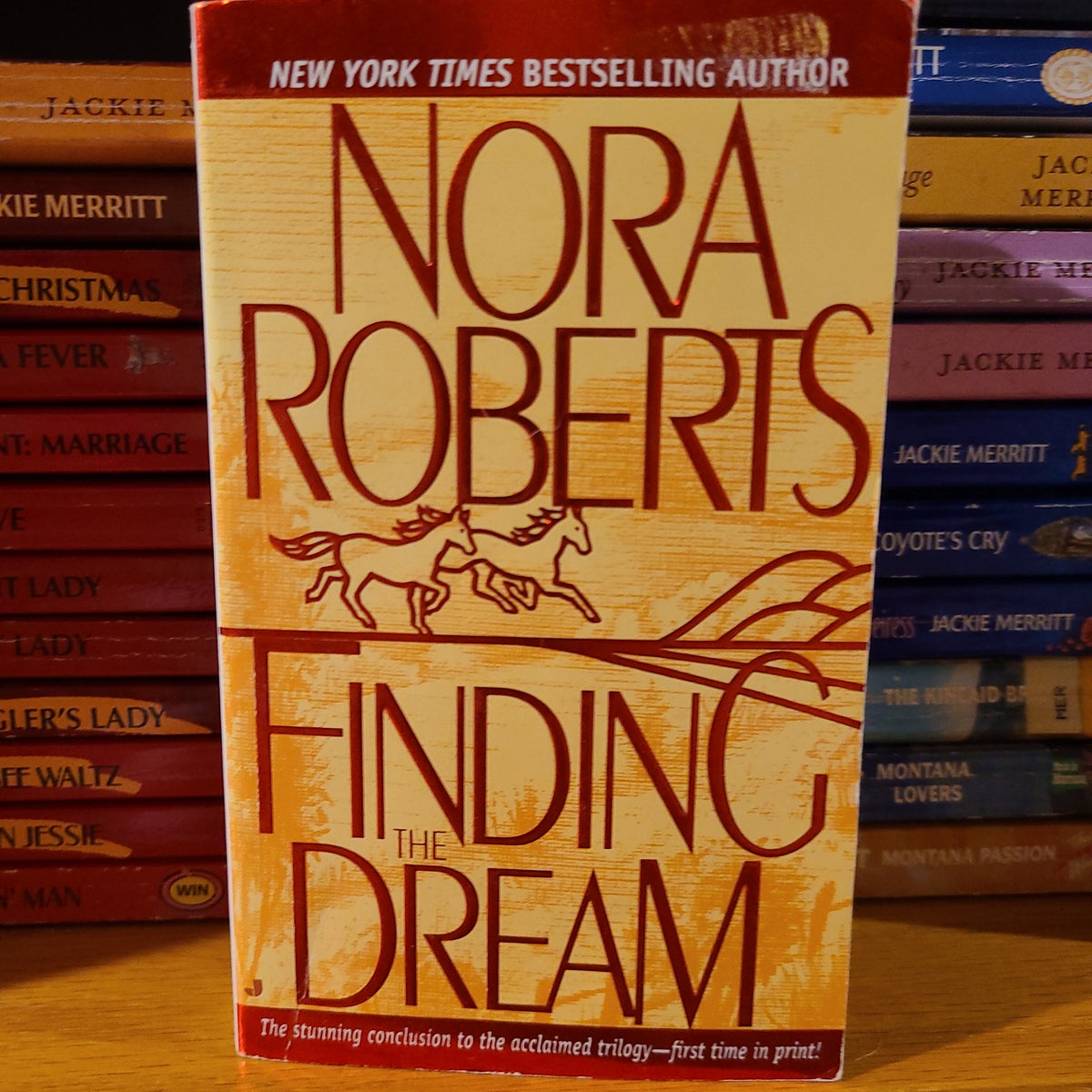 Finding the Dream by Nora Roberts