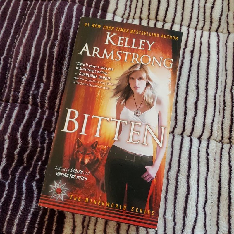 Bitten by Kelley Armstrong