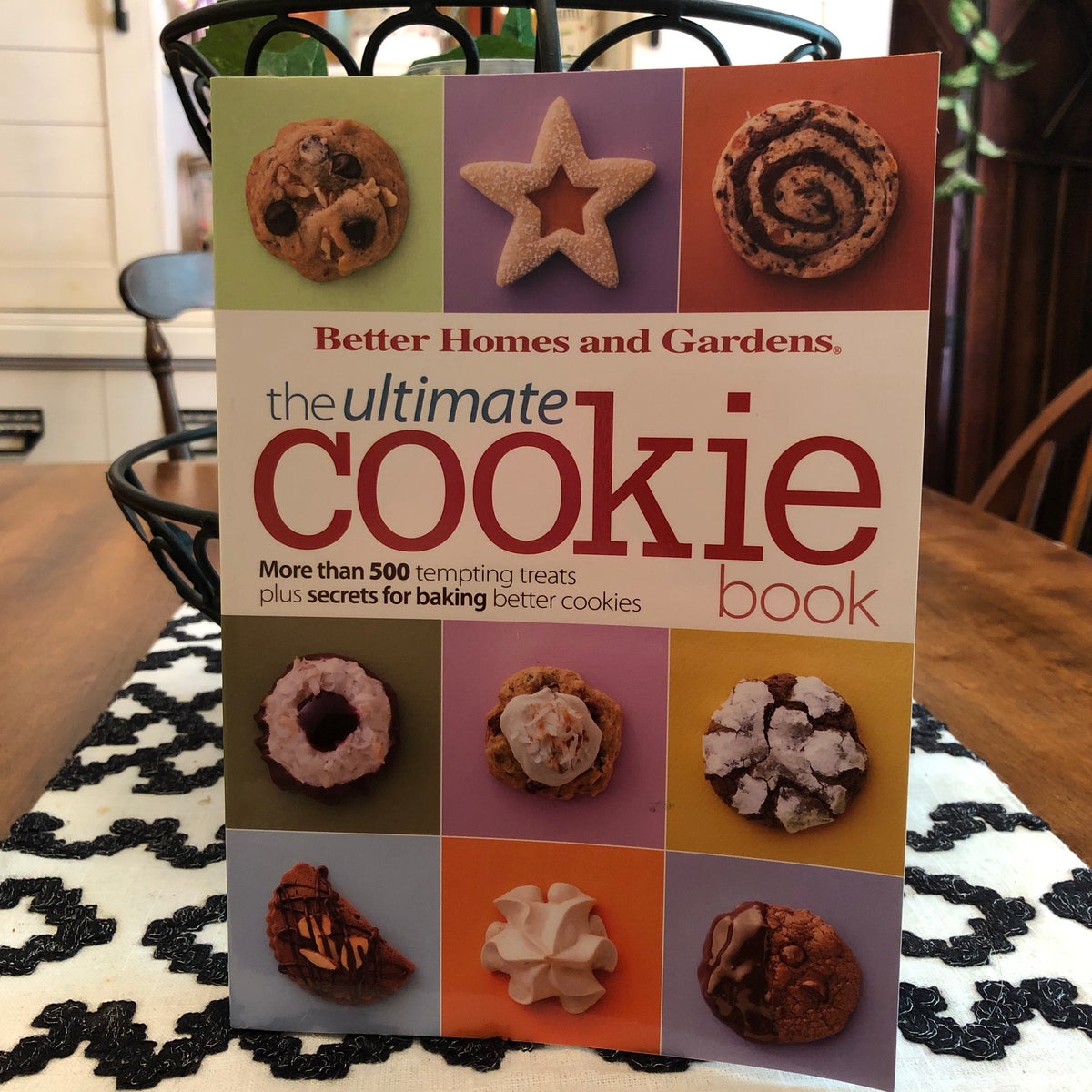 The Ultimate Cookie Book by Better Homes and Gardens Books Staff