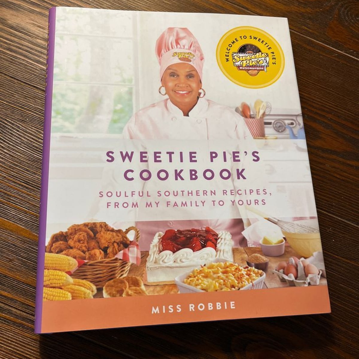 Sweetie Pie's Cookbook by Robbie Montgomery, Tim Norman