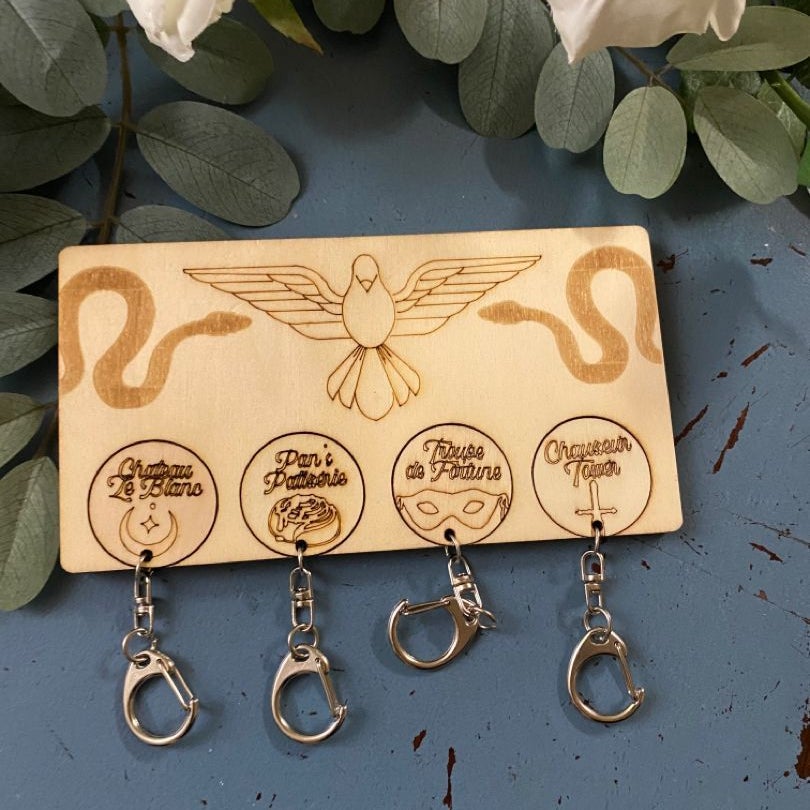 Serpent & Dove key ring set by , Hardcover | Pangobooks