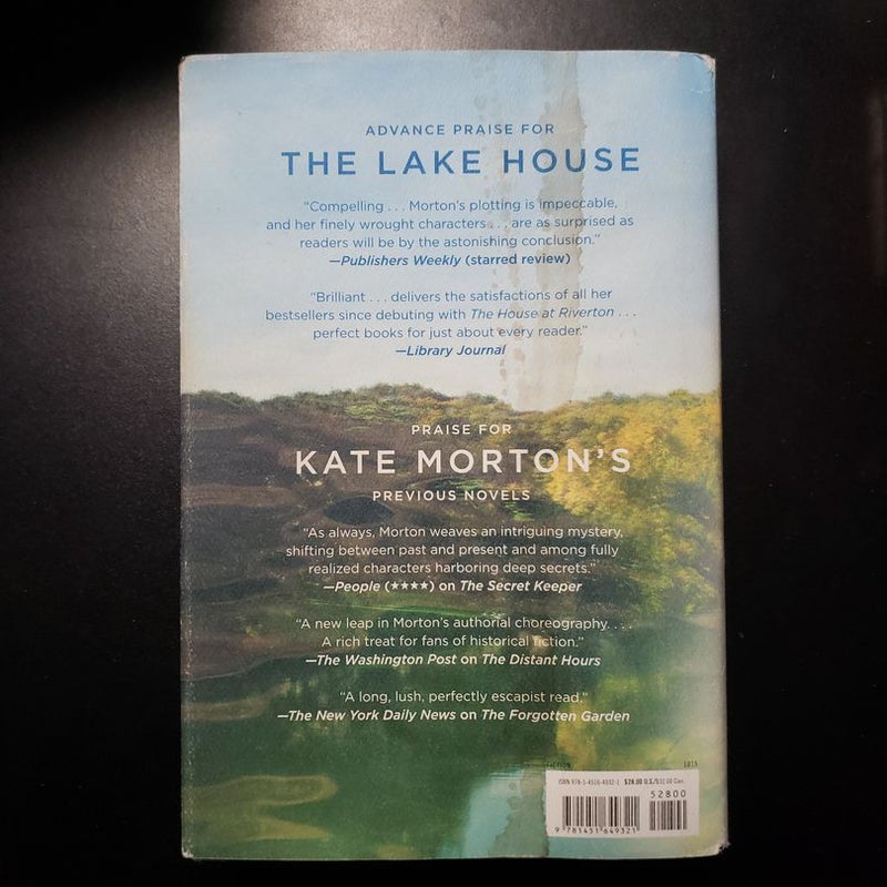 The Lake House by Kate Morton, Paperback | Pangobooks