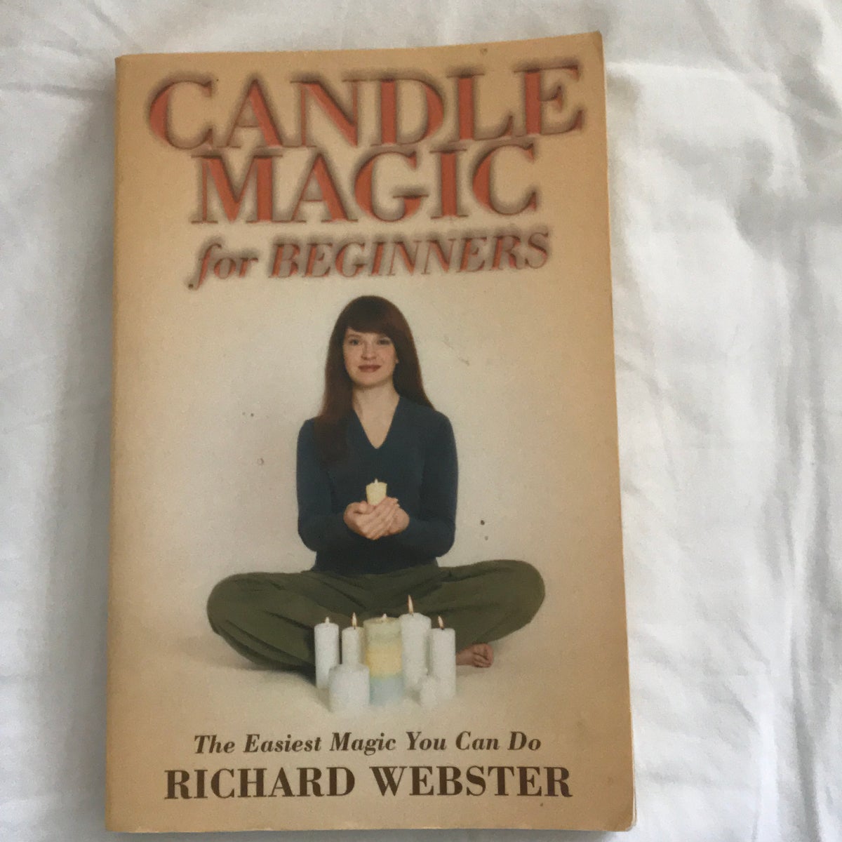 Candle Magic for Beginners by Richard Webster, Paperback | Pangobooks