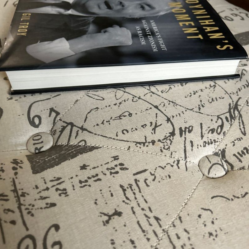 Moynihan's Moment by Gil Troy, Hardcover | Pangobooks