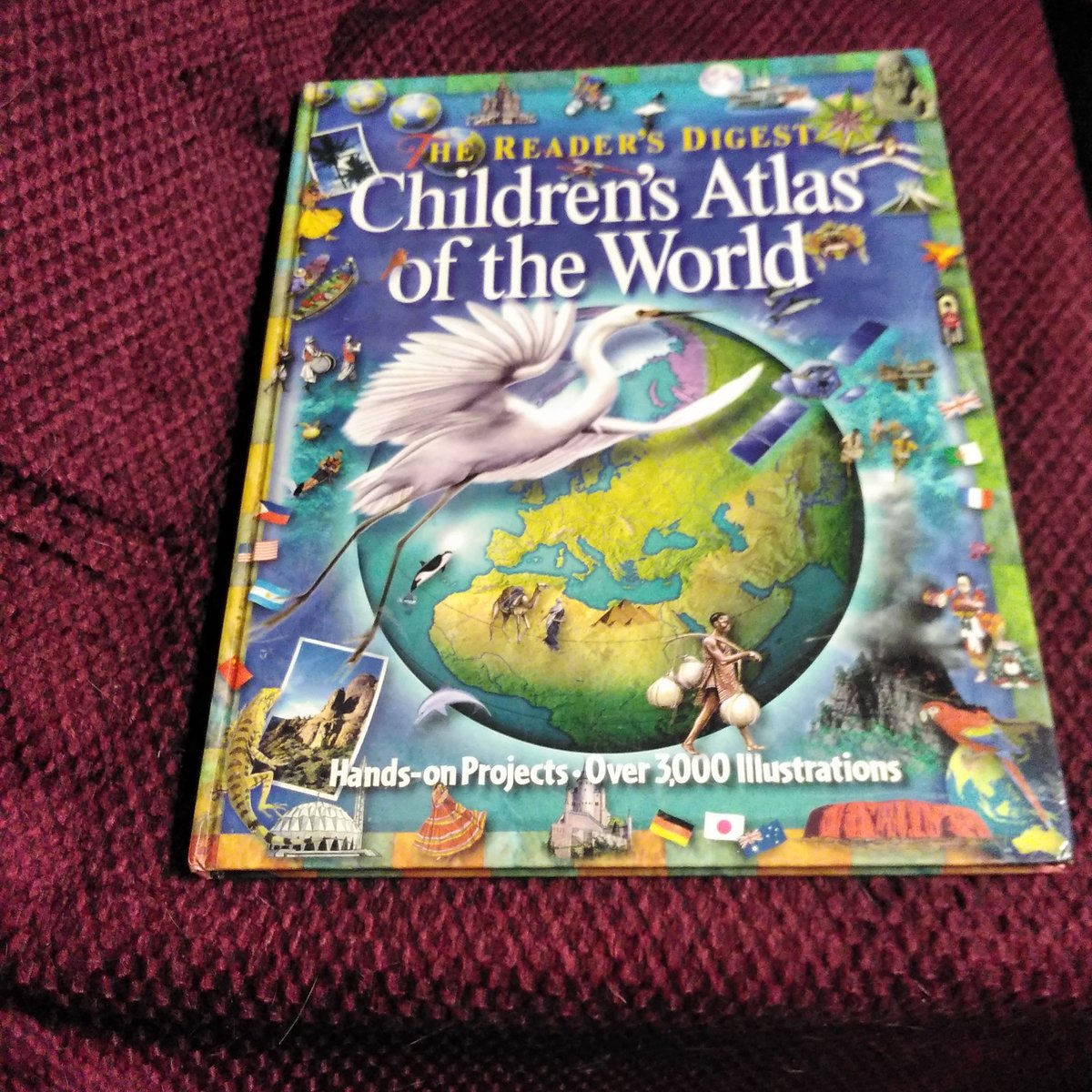 Children's Atlas of the World by Owen Weldon