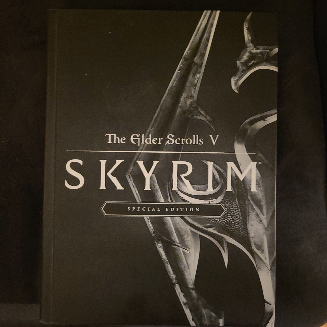 Elder Scrolls V: Skyrim Special Edition by David Hodgson, Stephen Stratton
