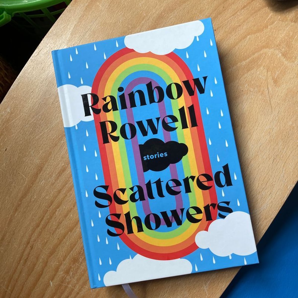 Scattered Showers by Rainbow Rowell, Hardcover | Pangobooks