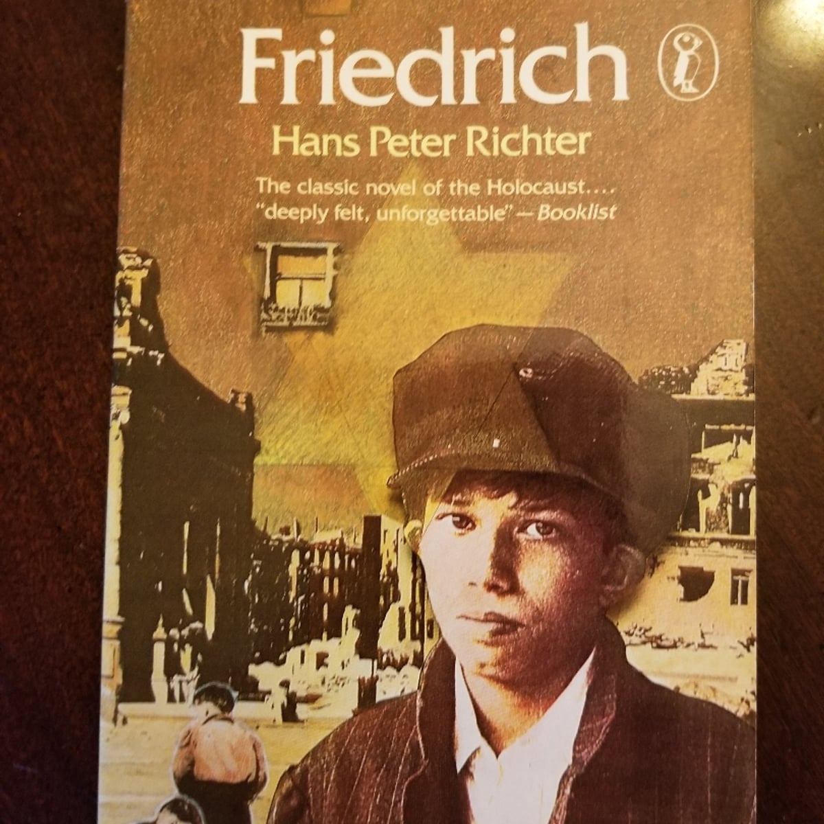 Friedrich by Hans Peter Richter, Edite Kroll