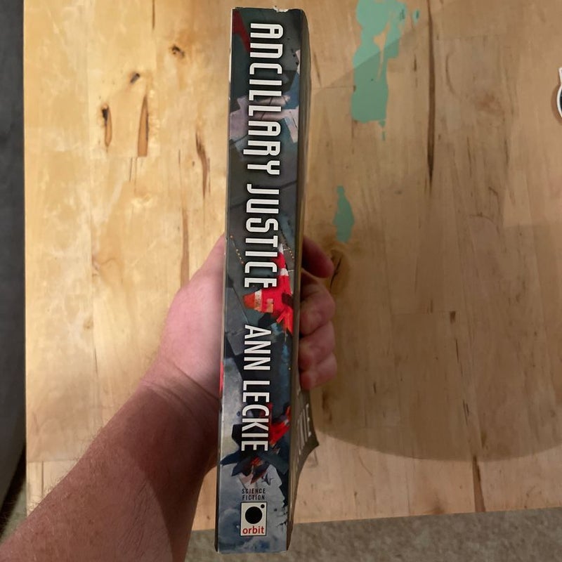 Ancillary Justice by Ann Leckie, Paperback | Pangobooks