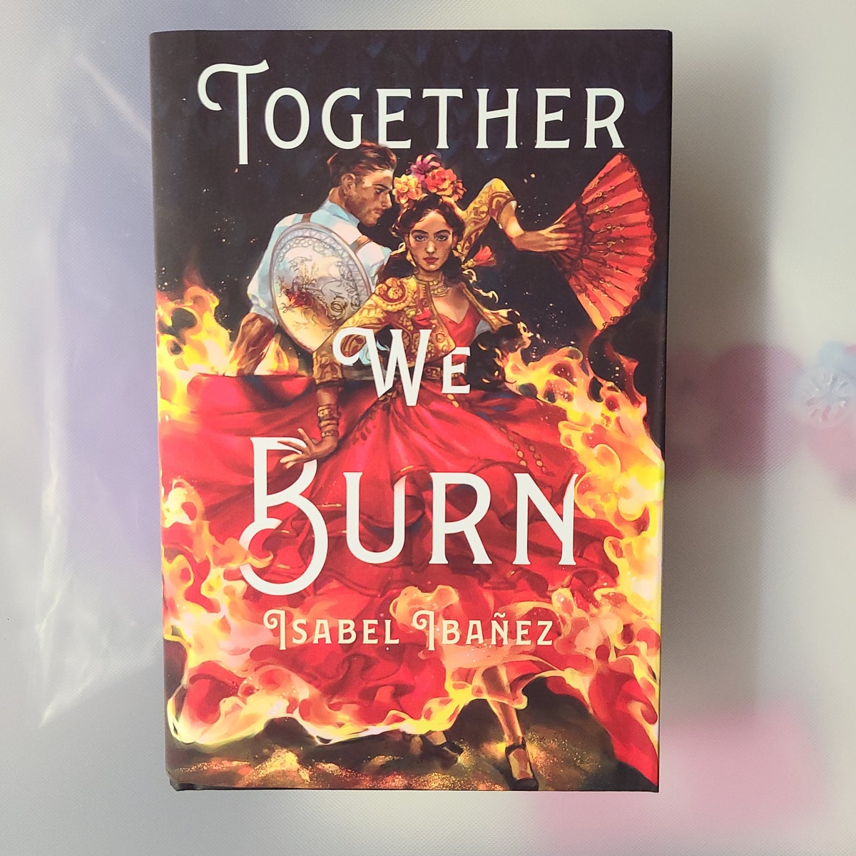 Together We Burn *Owlcrate Signed Edition* by Isabel Ibañez, Hardcover | Pangobooks