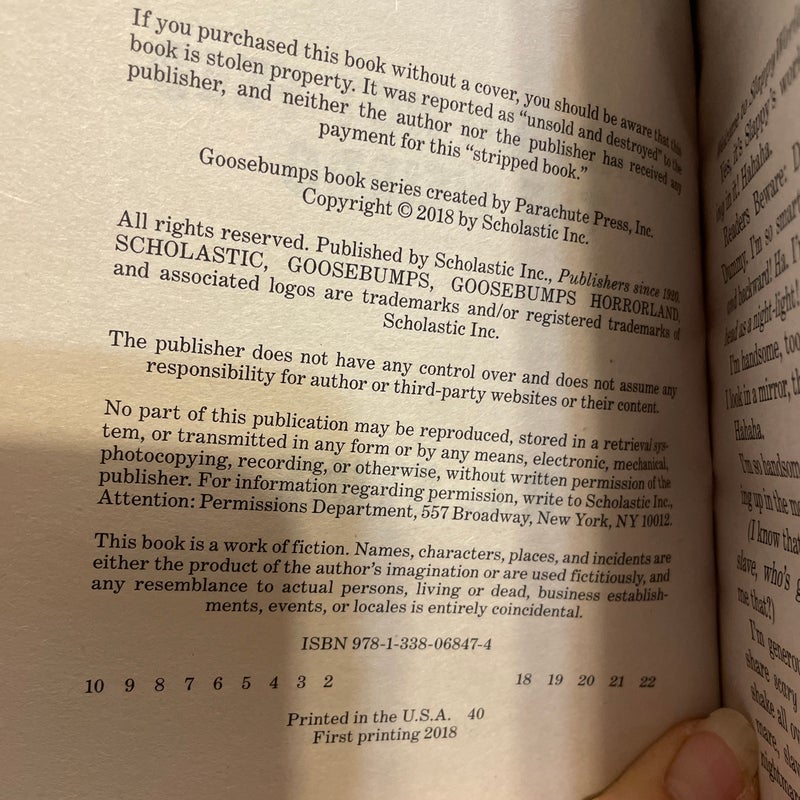 Please Do Not Feed the Weirdo (Goosebumps SlappyWorld #4) by R. L. Stine