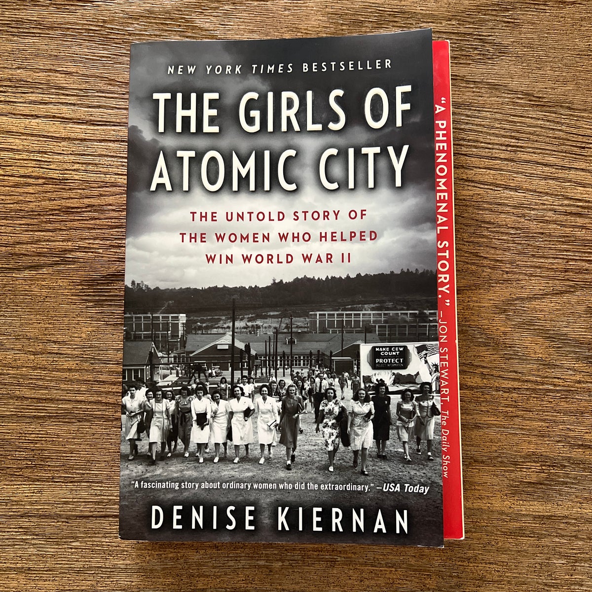 The Girls of Atomic City by Denise Kiernan