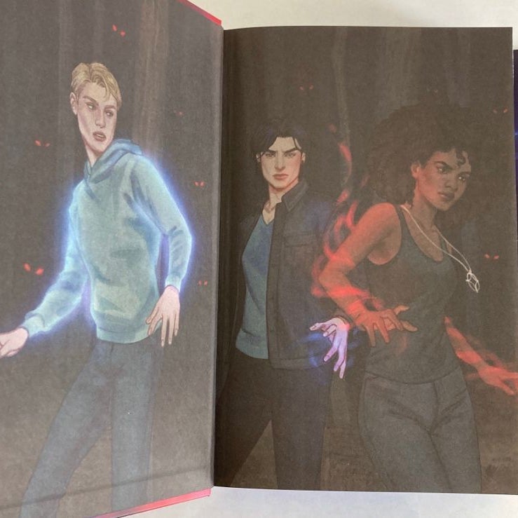 Legendborn Cycle Fairyloot Signed Exclusive Set : Legendborn ...