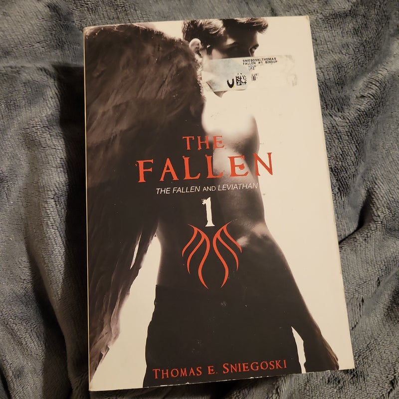 The Fallen 1 by Thomas E. Sniegoski