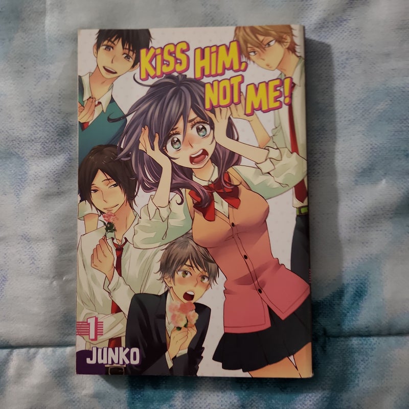Kiss Him, Not Me 1 by Junko, Paperback | Pangobooks